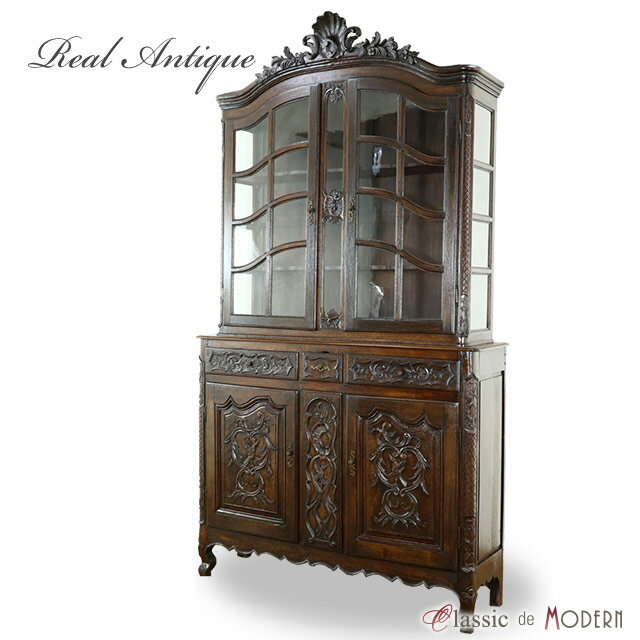 品名・品番 antique62741　キャビネット　1880年頃　オーク材　フランス サイズ W 140.5 x D 40 x H 253 (天板高113.5) cm 商品について 一目惚れ間違いなしの華やかで美しいキャビネットです。 見る...