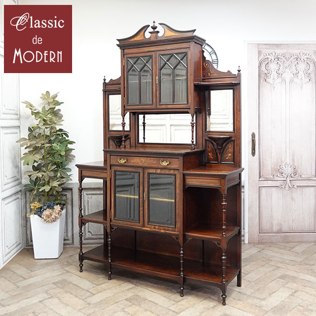 品名・品番 antique80433　キャビネット　1900年頃　ローズウッド材　イギリス サイズ W 136 x D 43 x H 209 (天板高 106) cm 商品について 一目惚れ間違いなしの華やかで美しいエドワーディアン様式のパ...