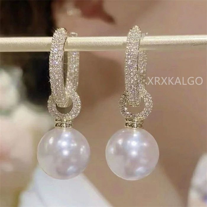 素材：ニッケルフリー合金ですので、 アレルギー体質の方でもご使用可能です。 備考：1. アレルギー反応に関しましては個人差がございますので、全ての方に適合するものではございません。 2. モニター環境により、実際の商品の色合いと多少異なって...