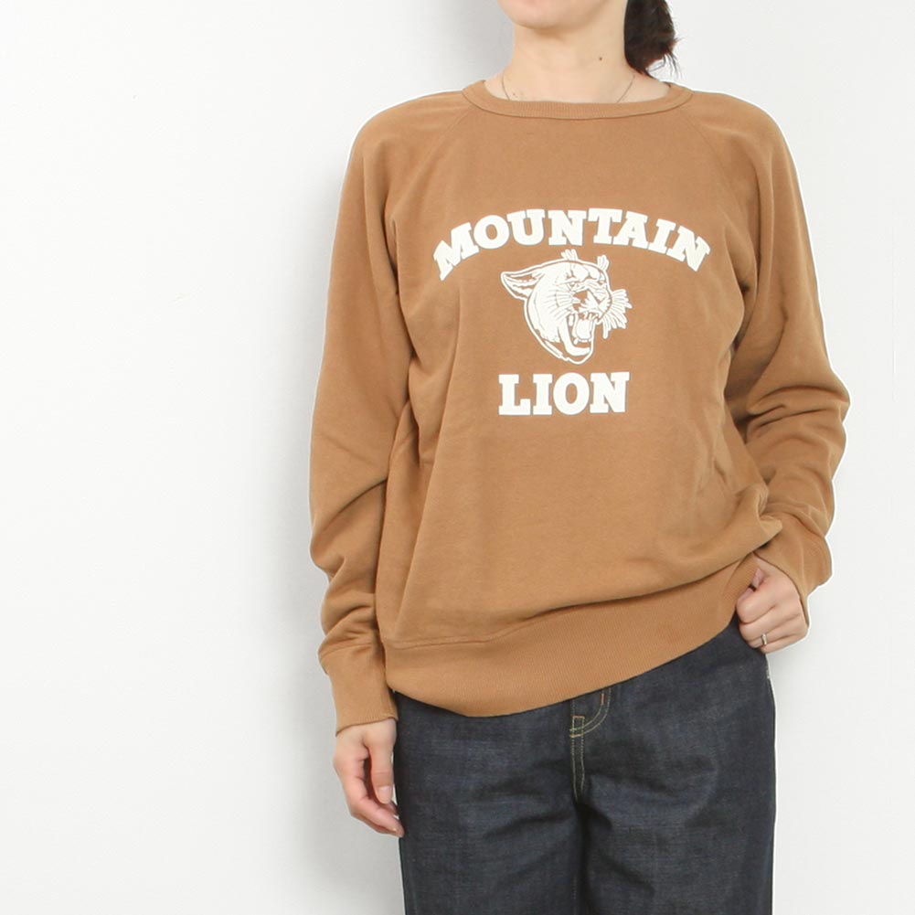 Mixta ミクスタ SWETプルオーバー MI1000004 Description 人気のヴィンテージ感たっぷりのトレーナーは毎年欲しくなるアイテム。 色落ちカラーやプリントロゴがポイント。 首元は詰まりすぎないデザインでスッキリと見せ...