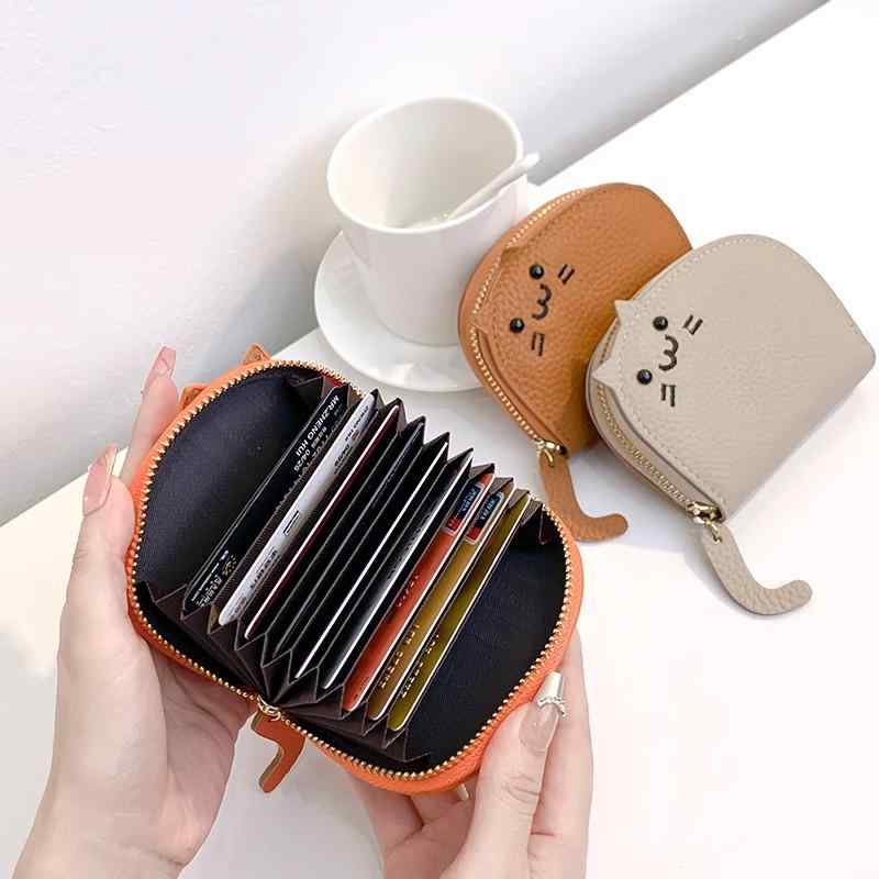 素材：合成皮革カラー: ベージュブラック ピンクブルー レッドゴールド 【注意事項】 ◆この商品はクリックポストでお届け致します。 ※日時指定はできません。 宅配便をご希望の方は、備考欄に【宅配希望】とご記入の上、ご注文下さい。 送料を修正...