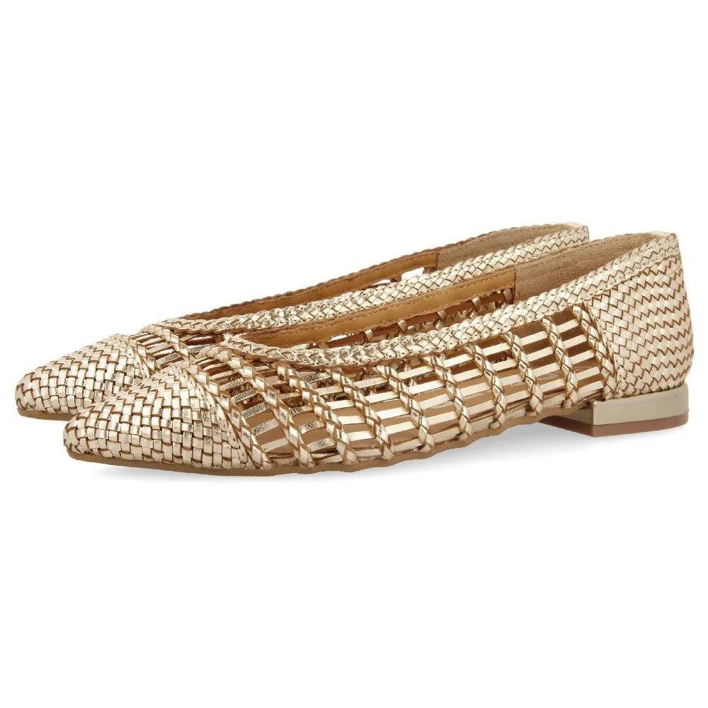 ◆ご確認ください◆ ※商品は海外からの輸入品「並行輸入品」となります。 ※保証は初期不良のみの対応となります。 ※商品画像に「サイズ交換」の記載がない商品はサイズ交換・返品はできません。 ※購入できる状態でも他のモールの販売状況により、完売...