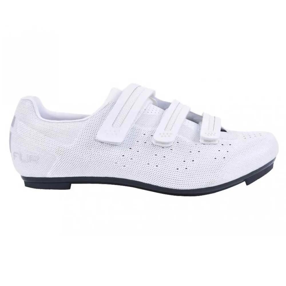 ◆ご確認ください◆ ※商品は海外からの輸入品「並行輸入品」となります。 ※保証は初期不良のみの対応となります。 ※商品画像に「サイズ交換」の記載がない商品はサイズ交換・返品はできません。 ※購入できる状態でも他のモールの販売状況により、完売...