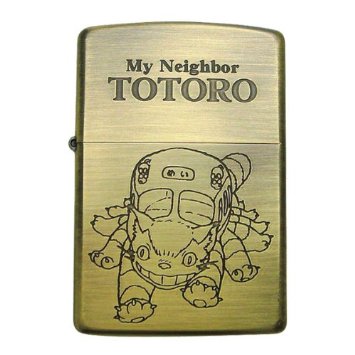 スタジオジブリ宮崎駿作品となりのトトロのzippoジッポーです。走るネコバスをzippoジッポー表面に、裏にはワンポイントのネコバスの足跡をデザインしました。ジブリファンにはたまらない、愛らしいzippoジッポーに仕上がっています。ジブリz...