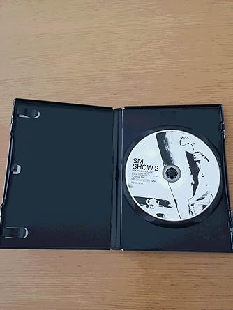 SEX MACHINEGUNSのリーダー、Anchang（Vo.）の誕生日に行われた大阪城ホールでのライヴを中心に、Zepp SENDAIや、福岡DRUM ROGOS（男性ファン限定）の映像も楽しめる、2001年ライヴ総決算ビデオ。 一斉に...
