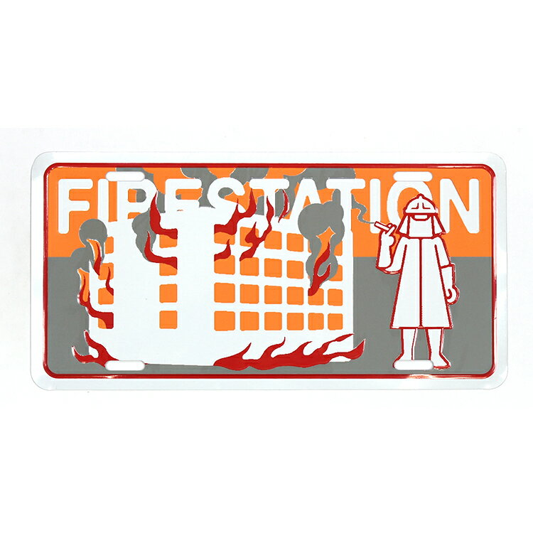 【メール便発送商品です】 追跡可能メール便で発送します。複数点数ご購入・通常配送商品を同時ご購入の場合、送料が変更となる場合がございます。 代金引換・日時指定ご希望の場合は宅配便での発送になります。 アメリカンでカッコいいCMプレート（コマ...