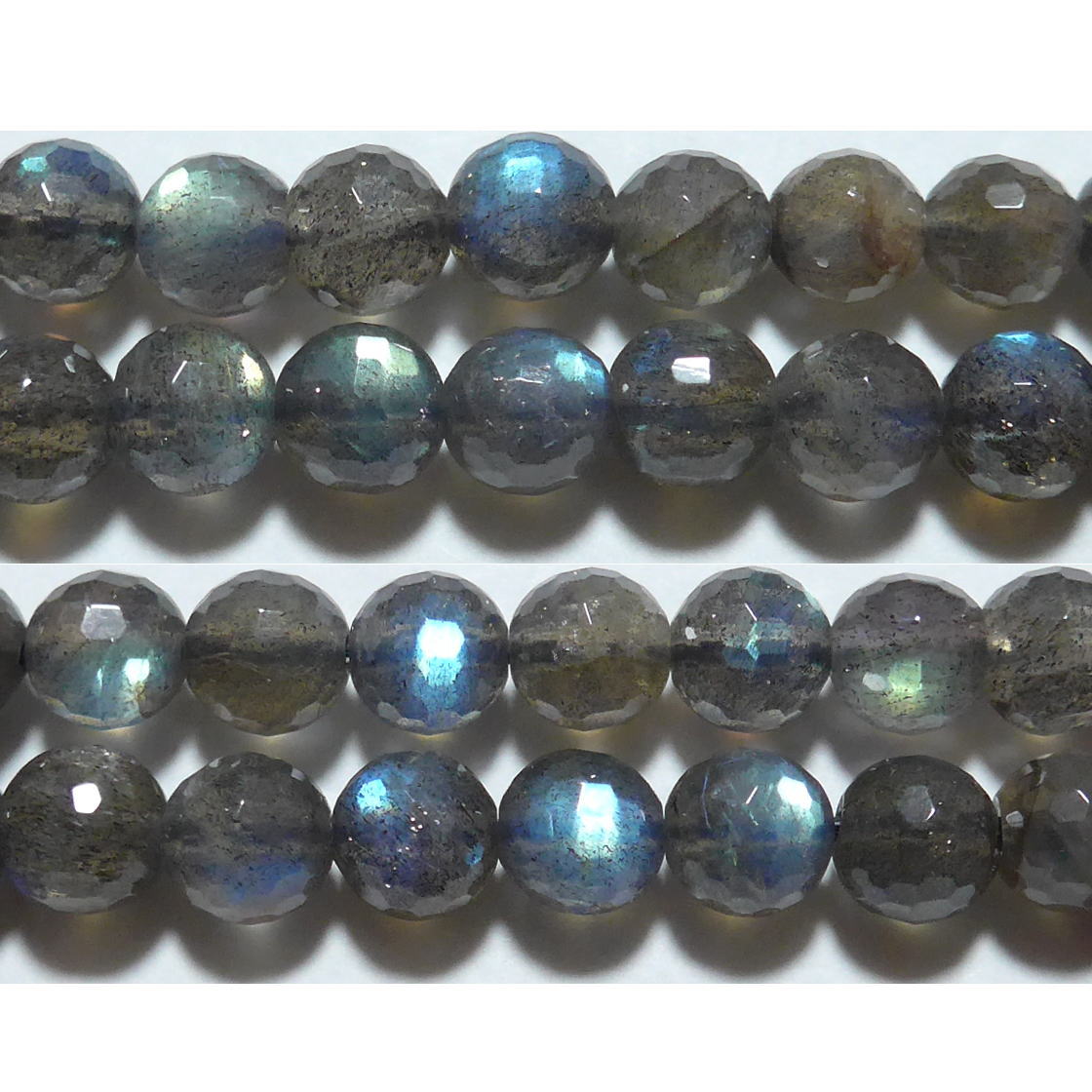 定番からレアな天然石・パワーストーンビーズが1000種類以上！好きな石を組み合わせて、あなただけのオリジナルブレスレットや念珠、ストラップやピアス、アクセサリーを制作してみませんか☆【意味・解説】嫉妬や恨みなどの黒い感を吸い取ってくれる。多...