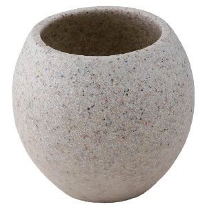 商品詳細●丸みを帯びたかわいい形のラウンドボックス ●ポリレジン製なので割れにくくて安心 仕様一覧 材質 ポリレジン サイズ 94×94×85mm ※記載内容の仕様及び外観は、改良のため予告なく変更されることがあります。 ※こちらの商品はメ...