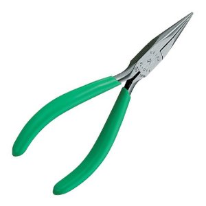 仕様一覧 全長 124mm 先端長 28.5mm 柄幅 50mm 頭部厚 6mm 重量 60g 材質 Cr.V70C鋼 用途 曲げる 掴む ※記載内容の仕様及び外観は、改良のため予告なく変更されることがあります。 ※こちらの商品はメーカー取...