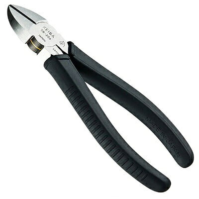仕様一覧 Size(mm) 150 A(mm) 166 B(mm) 22 C(mm) 54 D(mm) 11 E 15° 重量(g) 165 切断能力(硬線) 1.8 mmФ 切断能力(軟線) 2.3mmФ ※記載内容の仕様及び外観は、改良...