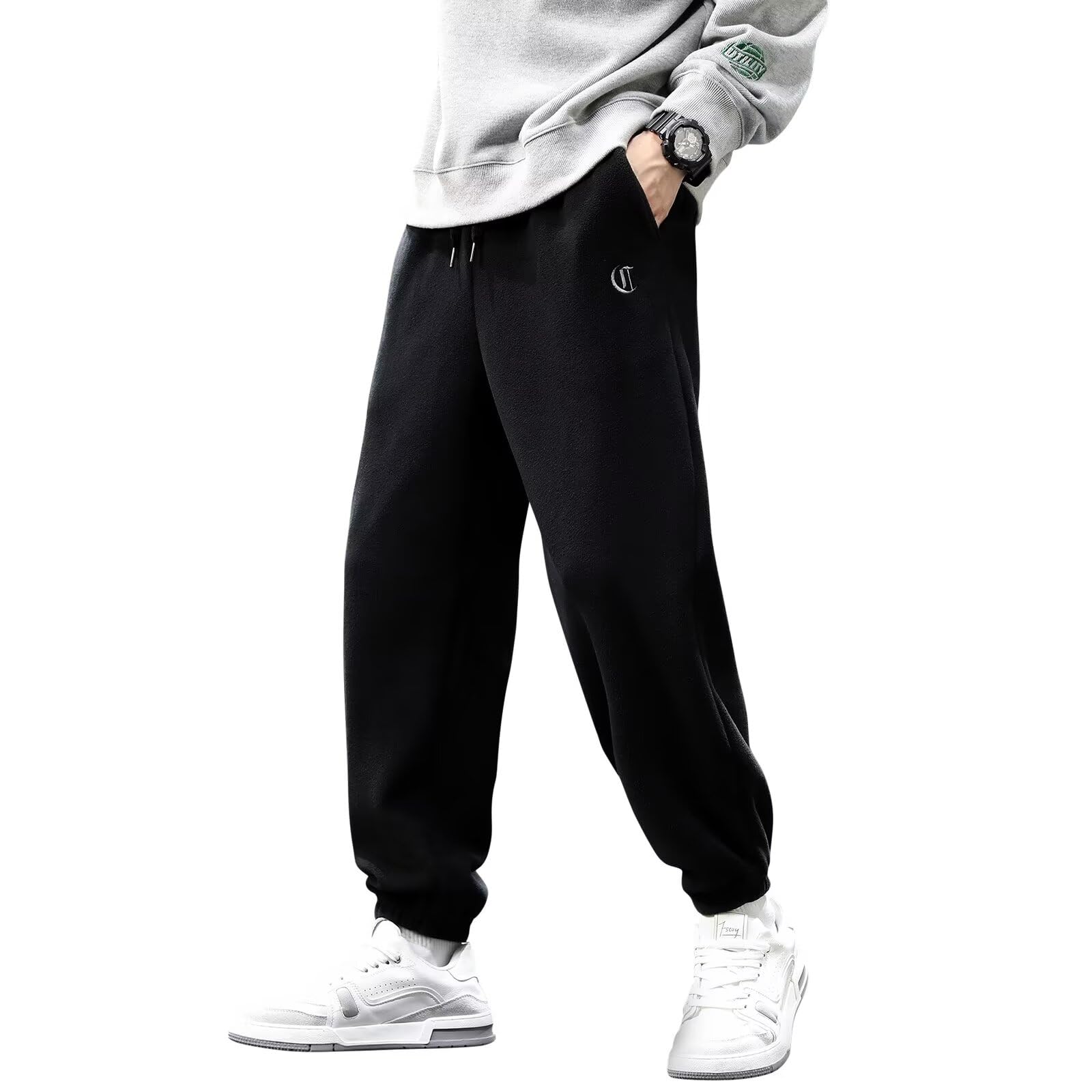 商品情報商品の説明主な仕様 ゆったりサイズ感: Sillictor フリースジョガーパンツは、ゆったりとしたサイズ設計で、動きやすさと快適さを追求しました。あらゆる体型にフィットし、自由な動きができます。オリジナル刺繍デザイン: 独自の刺繍...