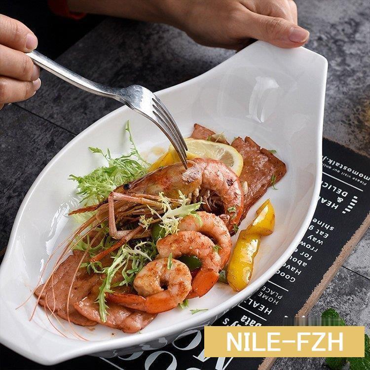 皿 大皿 プレート 食器 キッチン用品 器 パスタ 料理 シック シンプル ホームパーティー ギフト ホワイトスタイリッシュ シャープデザイン ナチュラルテイスト プレゼント 都会的 エレガント 記念 ホテルライク シンプル シャビーシック...