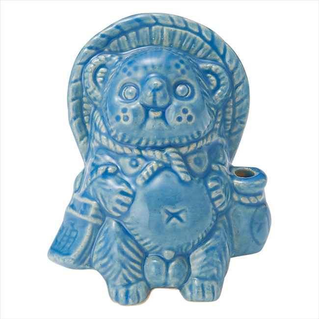 ■商品紹介：小さくて可愛いオスの座り狸。カップ麺の蓋を押さえたりデスクに腰掛けさせたり、色々使えます。 ■商品内容：本体（約70×50×85mm）×1 ■材質：陶器 ■重量：約150g ■原産国：日本製 メーカー希望小売価格はメーカーカタロ...