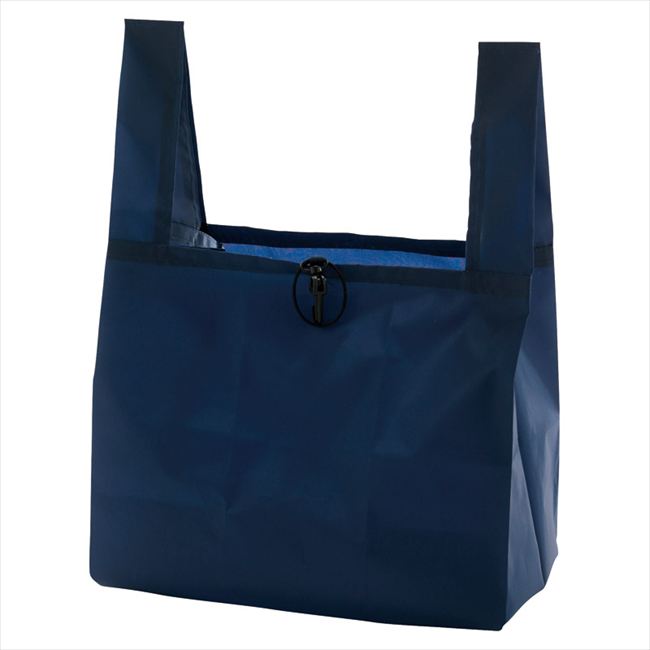 ■商品紹介：リサイクルPET素材仕様のエコバッグ。コンビニやスーパーのお弁当が入れやすいマチ広タイプ。コンパクトにまとめられるゴムと持ち運びに便利なフック付。 ■商品内容：本体（使用時:約180×300×260mm/折畳時:約85×100×...