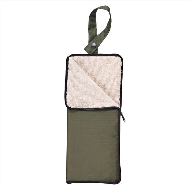 ■商品紹介：マイクロファイバーで濡れた傘もしっかり吸水。カバンの中の書類や荷物を、水滴から守ります。便利なボタン式ストラップ付き。ペットボトルカバーとしても使え、広げるとタオルになります。フルカラー熱転写印刷対応可能 ■商品内容：本体（約2...