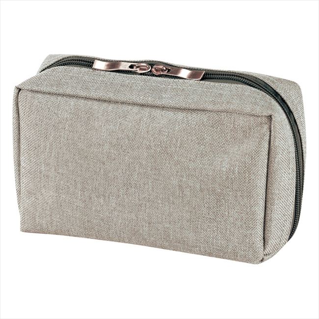 ■商品紹介：増える一方のケーブルやアダプターをひとまとめに収納、持ち運びできます。 ■商品内容：本体（約170×65×110mm）×1 ■材質：ポリエステル ■重量：約70g ■原産国：中国製 メーカー希望小売価格はメーカーカタログに基づい...