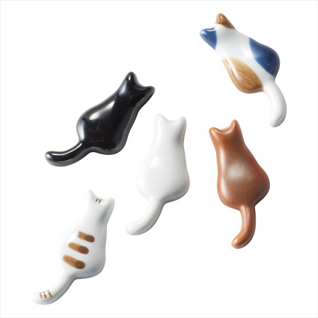 ■商品紹介：猫の後ろ姿を模った箸置き5柄の組み合わせ。 ■商品内容： 磁器 ■パッケージサイズ：13.5×6.5×2cm ■賞味期限（ある場合）： メーカー希望小売価格はメーカーカタログに基づいて掲載しています ■さまざまなギフトアイテムを...