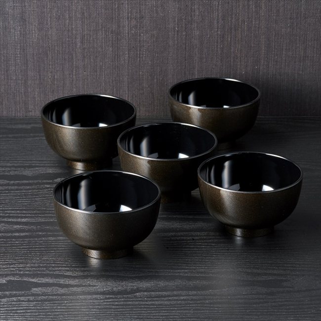 ■商品紹介：家庭用電子レンジ・家庭用食洗機使用可。 ■商品内容：径11.4×6.7cm・PET、ウレタン塗装 ■パッケージサイズ：19.5×13.3×12.5cm ■重量：約450g ■生産地・原産地：日本製 メーカー希望小売価格はメーカー...