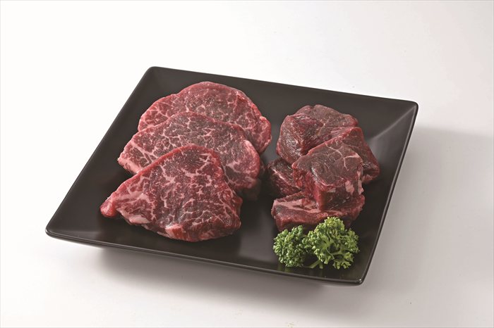 送料無料 北海道産地直送 ノベルズ食品 十勝ハーブ牛ヒレステーキセット500g ※ご注文後約7〜10日前後での発送となります。沖縄・離島へは別途配送料が発生いたします お取り寄せグルメ スイーツ メーカー希望小売価格はメーカーカタログに基づ...