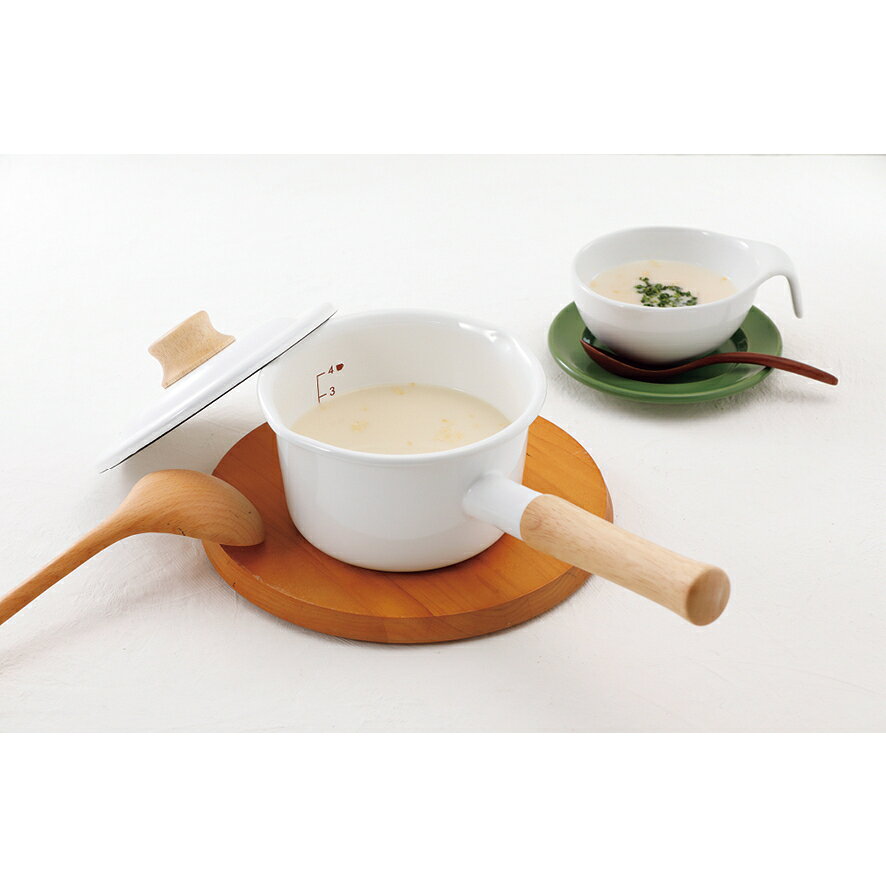 ■商品内容：約325×170×130mm（約770g・約1,200?） ■パッケージサイズ：約315×175×115mm ■重量：約900g メーカー希望小売価格はメーカーカタログに基づいて掲載しています ■さまざまなギフトアイテムをご用意...