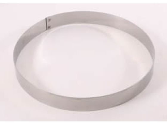 【商品説明】ステンレス製で衛生的。【仕様】●サイズ：外径φ130×高さ15mm●材質：18−0ステンレス●生産地：燕三条【備考】※メーカーの都合により、パッケージ・仕様等は予告なく変更になる場合がございます。【検索用キーワード】かんだ　カン...