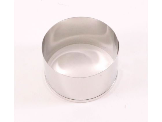 【商品説明】クッキー抜きに【仕様】●サイズ：内径×高さmm：φ79×高さ45●材質：18−8ステンレス●生産地：燕三条【備考】※メーカーの都合により、パッケージ・仕様等は予告なく変更になる場合がございます。【検索用キーワード】かんだ　カンダ...