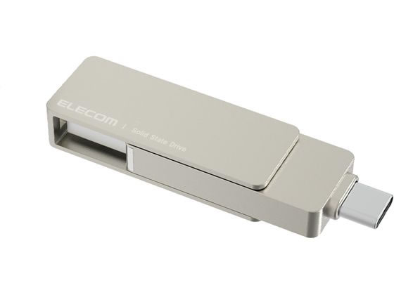 【商品説明】●USB Type-C(TM)/USB-Aコネクター両対応のカバー回転式外付けSSDです。 ●USB Type-Cコネクターはゆとりある長めの設計で、iPhone 15シリーズにケースを付けたまま直接挿すことが可能。データのバッ...