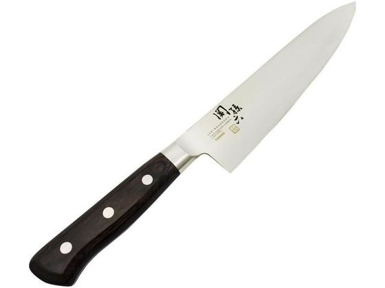 【商品説明】鎌倉時代、九州から関へ移住した刀鍛冶が、豊富な資源を活かし刀剣作りを開始。これが関鍛冶の起源です。「関の孫六」は独自の技術で、芸術性と切れ味を両立した名刀を創出しました。江戸から明治へ、関の刀匠は家庭用刃物へと転業。「折れず曲が...