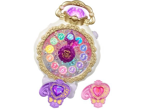 【商品説明】名探偵プリキュアが使用する変身アイテムです。付属のプリキュアマコトジュエルをセットすると、キュアアンサーとキュアミスティックの変身遊びが楽しめます。首から下げられるストラップ付き！【仕様】●シリーズ名：名探偵プリキュア！●　対象...