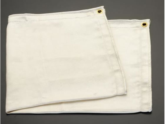 【仕様】●サイズ…1720×1920mm　●厚み…約0．8mm　●材質…シリカファイバー　●瞬間耐熱温度…1650℃　●連続使用可能温度…1000℃以下　●用途…溶接現場でのスパッタ、火花受けシートに。　●ハトメ付（φ12mm／16個）　●...