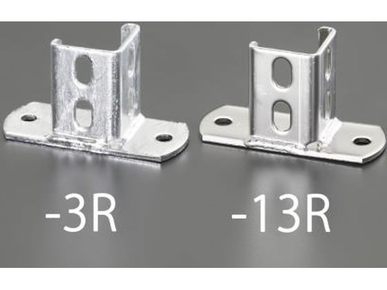 【仕様】●メーカー…アカギ　●型番…A10660−0077　●用途…アングル用の接続金具　●材質…スチール（どぶメッキ）　●取付穴径…11mm　●高さ…70mm　●アングル差込幅…48×48mm　●厚み…3．2mm　●穴サイズ…11×20（...