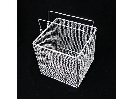 【仕様】●サイズ（mm）…200×200×200（H）　●重量…540g　●目開…5mm　●メッシュ…4　●線径…0．8mm　●材質…ステンレス（18−8）　●ハンドルは折りたたみ式【備考】※メーカーの都合により、パッケージ・仕様等は予告な...