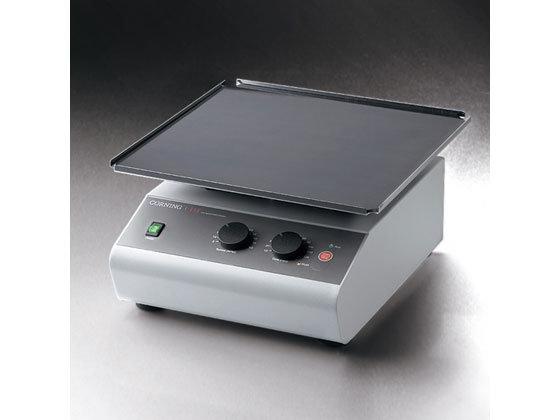 【仕様】●型番：6780−FP●回転数：3〜60rpm●振盪方式：施回方式●振盪台サイズ：300×300mm●耐荷重：5kg●電源：AC120V　50／60Hz●電源コード長：1．5m●重量：6．6kg●本体サイズ：255×320×160m...