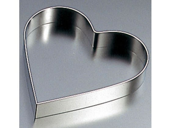 【仕様】●外寸：180×155×H30mm●材質：18−8ステンレス【備考】※メーカーの都合により、パッケージ・仕様等は予告なく変更になる場合がございます。【検索用キーワード】株式会社タイガークラウン　タイガークラウン　18−8　ハート型　...