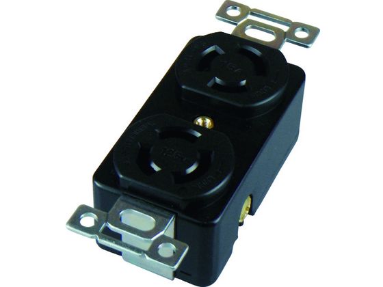 【仕様】●型番：3110D●定格：接地2P15A125V　●幅（mm）：39　●長さ（mm）：104　●厚さ（mm）：30．3【備考】※メーカーの都合により、パッケージ・仕様等は予告なく変更になる場合がございます。【検索用キーワード】アメリ...
