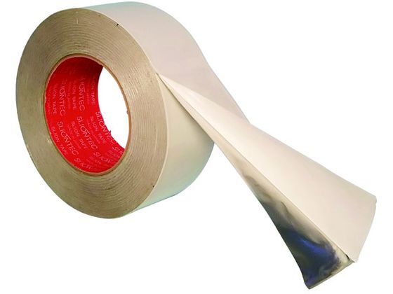 【商品説明】●ダンボール原紙のスプライス部の金属探知用などに使用できます。【仕様】●型番：596310-20-40X50●色：白／シルバー　●幅（mm）：40　●長さ（m）：50　●厚さ（mm）：0．13　●使用温度範囲（℃）：なし　●粘着...