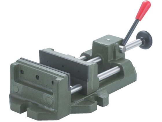【仕様】●型番：FQ-150●全長（mm）：368●幅（mm）：223●高さ（mm）：100●口幅（mm）：156●口開き（mm）：150●口深さ（mm）：51●取付寸法（mm）：189×342●締付力（kN）：7●本体：鋳鉄●口金：鋼材【...