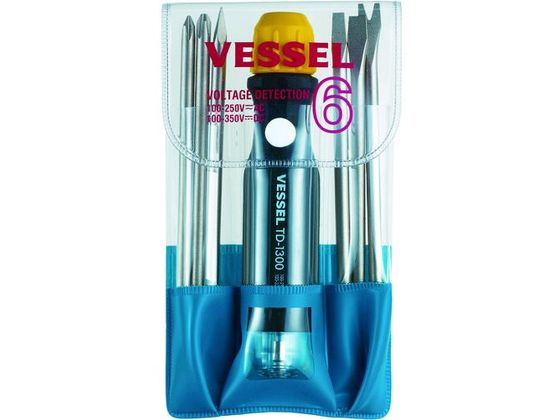 【商品説明】●低圧用検電ドライバーのセットです。●一般家庭や工場における電気製品の電源の通電チェックができます。●ハンドル内部のネオンが光って通電を確認できます。●差替えが簡単なチャック式ハンドルで、よく使う刃先サイズをセットしました。●携...