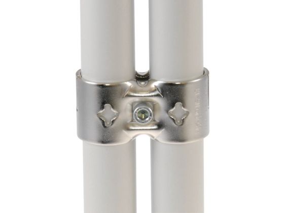 【仕様】●型番：NSJ-11N●タイプ：4方向平行ヒンジジョイント　●厚さ（mm）：約2．6●厚さ：約2．6mm　●適合工具：六角棒レンチ5mm●スチール　●表面処理：ニッケルメッキ仕上げ【備考】※メーカーの都合により、パッケージ・仕様等は...