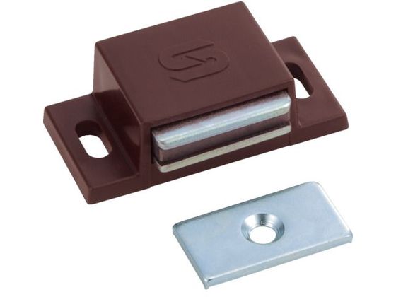 【仕様】●型番：TSM-41-BR●色：茶 ●全長（mm）：40 ●吸着力（N）：25●受板用推奨ねじ：2．4mm ●本体取付穴寸法：3．6×8mm長穴●本体：ポリプロピレン（PP） ●受け金具：スチール●受け金具【備考】※メーカーの都合に...