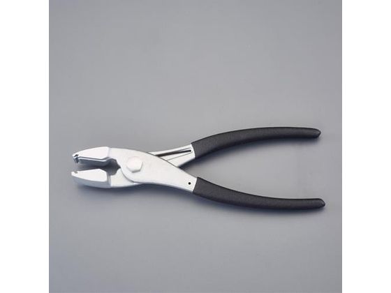 【仕様】●仕様：フラット型●全長：205●ヘッド幅：16mm（5／8”）●縦横の交差スロットで、狭い場所での作業をサポートします。●クッショングリップ●ラジエーターホースなどのオープンクランプ脱着に【備考】※メーカーの都合により、パッケージ...