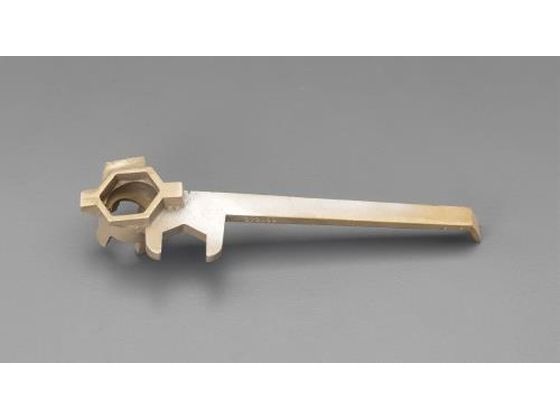 【仕様】●適合ドラム栓：1、2、3、5●全長：310mm●重量：745g●材質：真鍮●ドラムの蛇口用●防爆構造●オフセットのハンドル形状がユーザーの疲労を低減し、拳のけがを防ぎます。●小栓にも使用できます。【備考】※メーカーの都合により、パ...