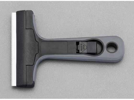 【仕様】●材質：本体：プラスチック製、刃：炭素鋼●本体サイズ：100×140mm●刃装着時サイズ：100×145mm●刃サイズ：100×18×0．35mm●刃の交換がワンタッチでできます。【備考】※メーカーの都合により、パッケージ・仕様等は...