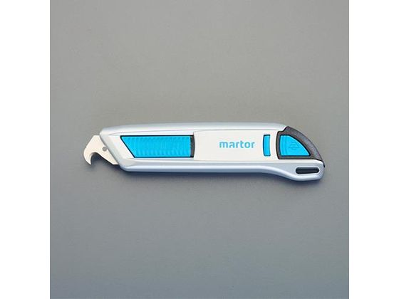 【仕様】●材質：アルミニウム●刃材質：スチール●サイズ：143×16×36mm●重量：72．5g●刃幅：19mm●刃厚：0．63mm●刃長：51mm●刃の形状：フック型●切断深さ：10mm●新しいスライダーは両側から操作可能。●ブレードの交...
