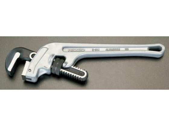 【仕様】●パイプ外径：50mm●重量：1．1kg●ハンドルがアルミ製のため、普通のパイプレンチより軽量です。●狭いスペースやパイプが壁に近く並行に並んで入り場合でも、迅速にしかも簡単に作業ができます。●呼び全長：350mm【備考】※メーカー...