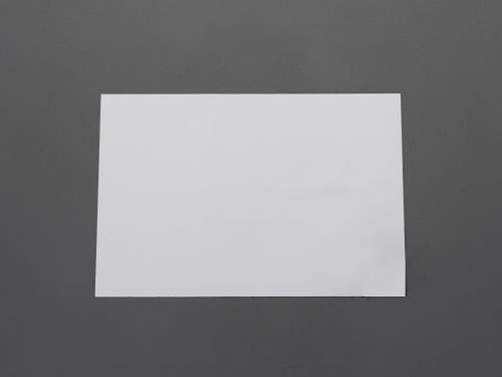 【仕様】●サイズ：A4（297×210）×0．6mm●吸着能力：28gf／cm2●表面は文字を書いたり消したりすることができるホワイトボード仕様●簡単にハサミで切って使えます。【備考】※メーカーの都合により、パッケージ・仕様等は予告なく変更...