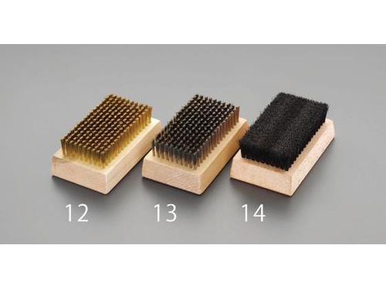 【仕様】●毛丈：約19mm●仕様：10列16行●ブラシサイズ：50×92mm●ハンドルサイズ：57×107mm●ハンドル材質：堅木●ブラシ材質：馬毛【備考】※メーカーの都合により、パッケージ・仕様等は予告なく変更になる場合がございます。【検...
