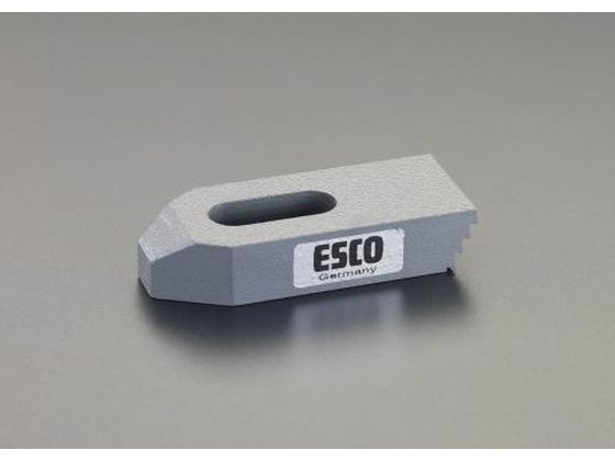 【仕様】●材質：焼入鋼、耐摩耗仕上●ステップブロックと組み合わせて使用できます。●適合ねじ幅：M10●サイズ：A：15mm　B：30mm　C：80mmD：15mm　E：30mm●重量：200g【備考】※メーカーの都合により、パッケージ・仕様...