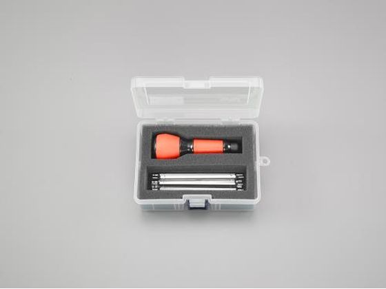 【仕様】●【セット内容】：9点セット●ドライバーハンドル：118mm●差込六角対辺：1／4”●Hexビット：1．5・2・2．5・3・4・5・6mm●ビット全長：125mm●樹脂ケース付【備考】※メーカーの都合により、パッケージ・仕様等は予告...