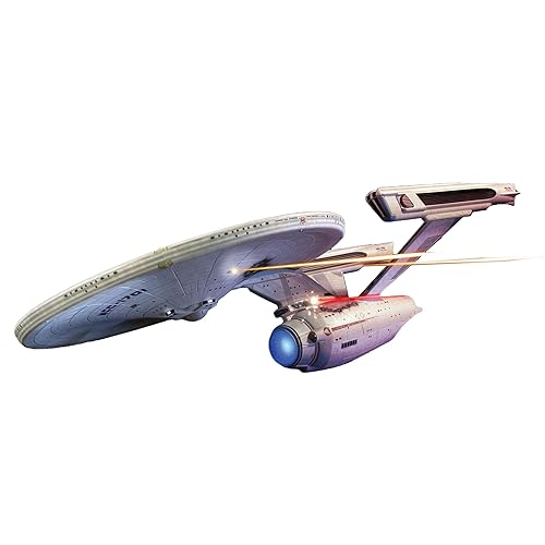 【中古】(未使用品)ポーラライツ スター・トレック カーンの逆襲 U.S.S.エンタープライズ NCC-1701 改装型 1/1000スケール プラモデル POL974【メーカー名】【メーカー型番】【ブランド名】ポーラライツ ロケット・宇宙...